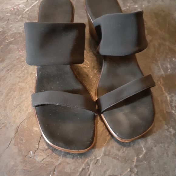 Onex | Shoes | Onex Black Size 7 | Poshmark